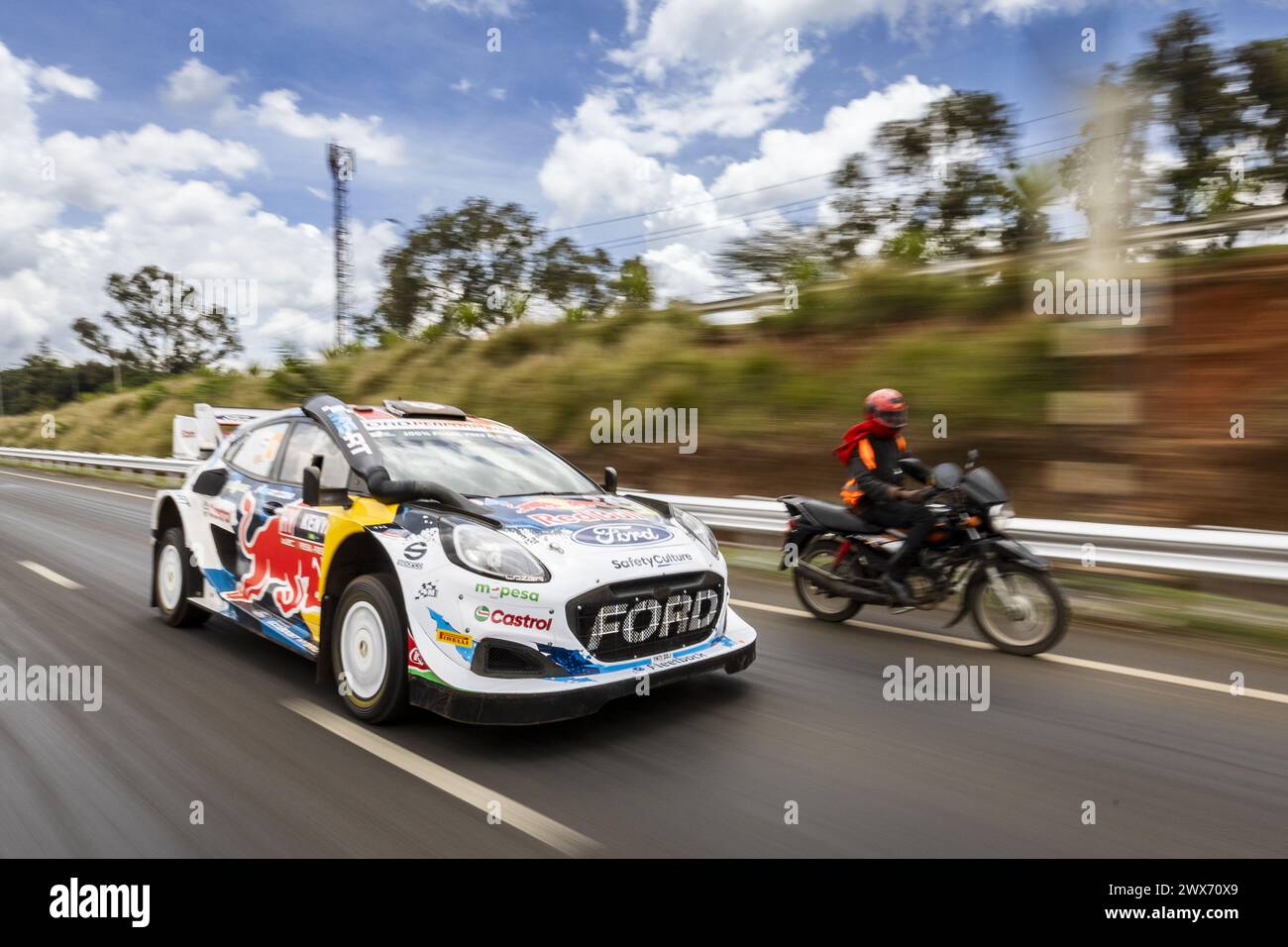 13 MUNSTER Gregoire, LOUKA Louis, Ford Puma Rally1, actionduring the ...
