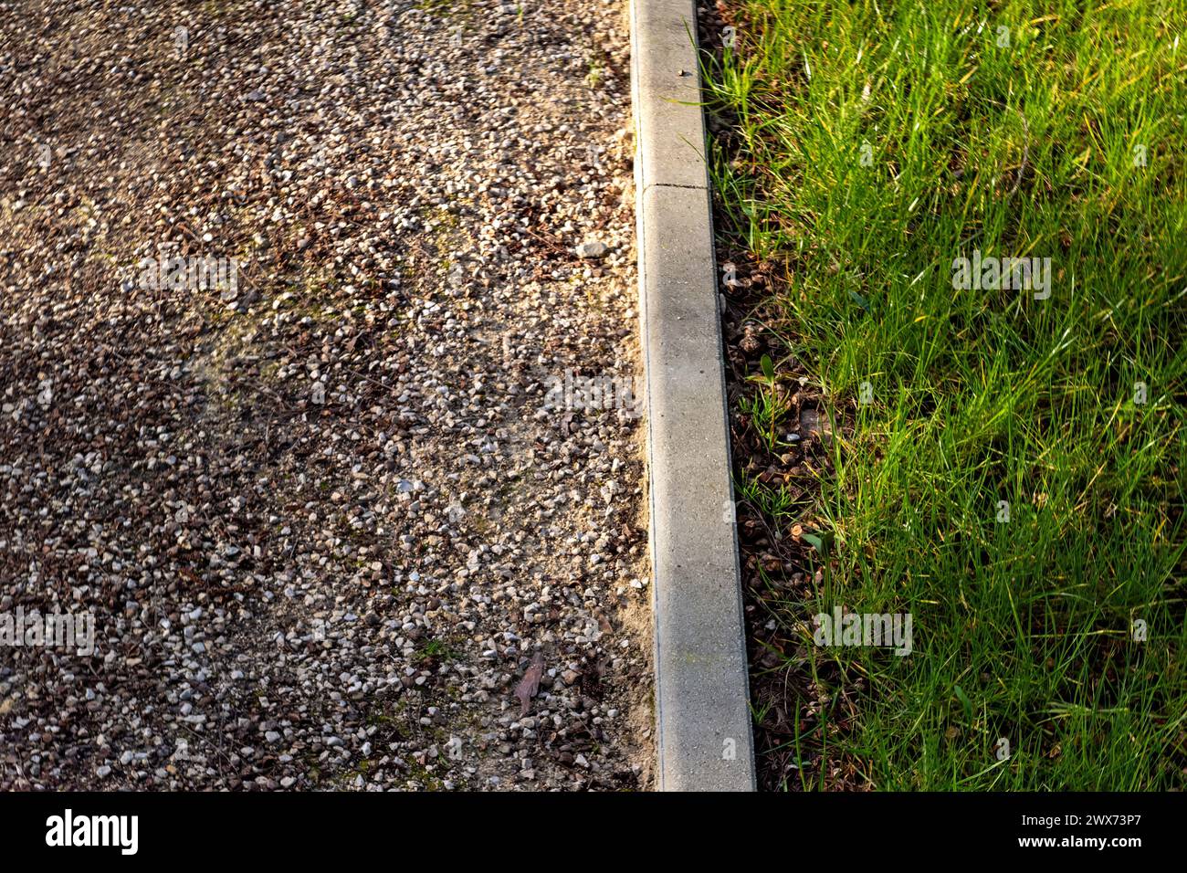 Gravel path lawn grass nature gardening hi-res stock photography and ...