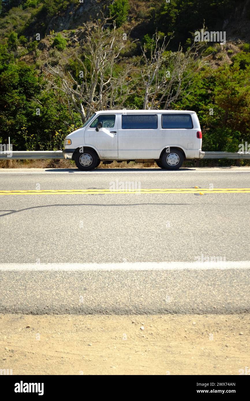 Mpv truck america hi-res stock photography and images - Alamy