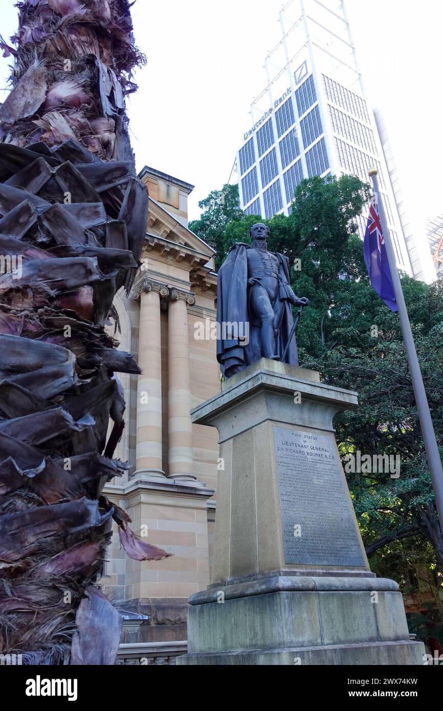 The bronze statue of Bourke outside the State Library of New South ...