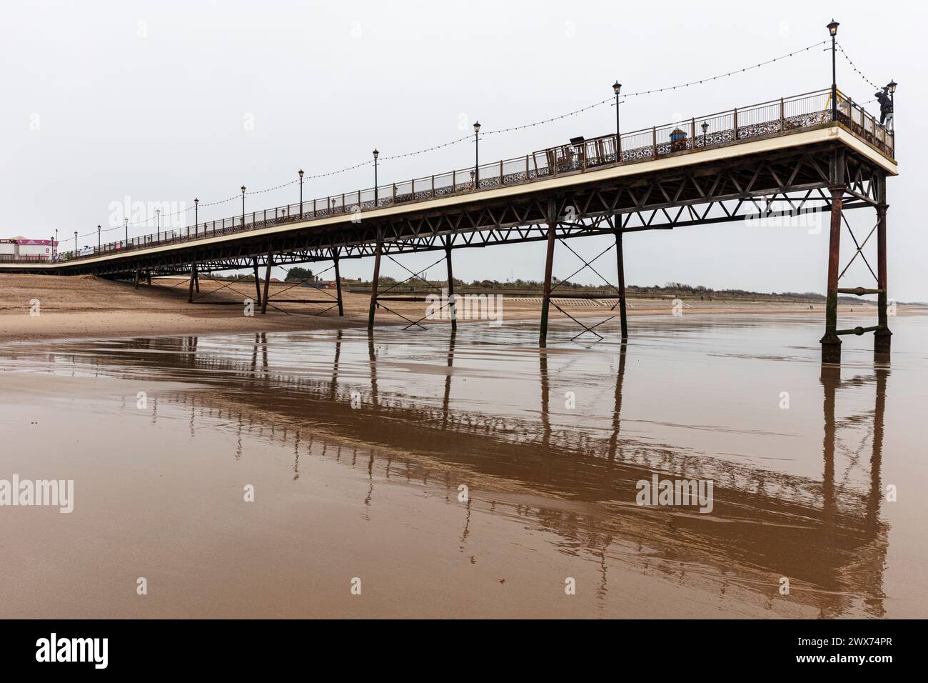 Skegness pier, Skegness, pier, piers, Skegness UK, Skegness England ...