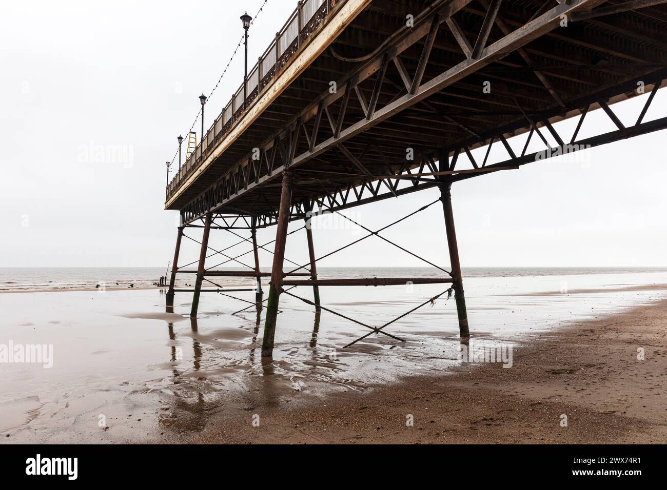 Skegness pier, Skegness, pier, piers, Skegness UK, Skegness England ...