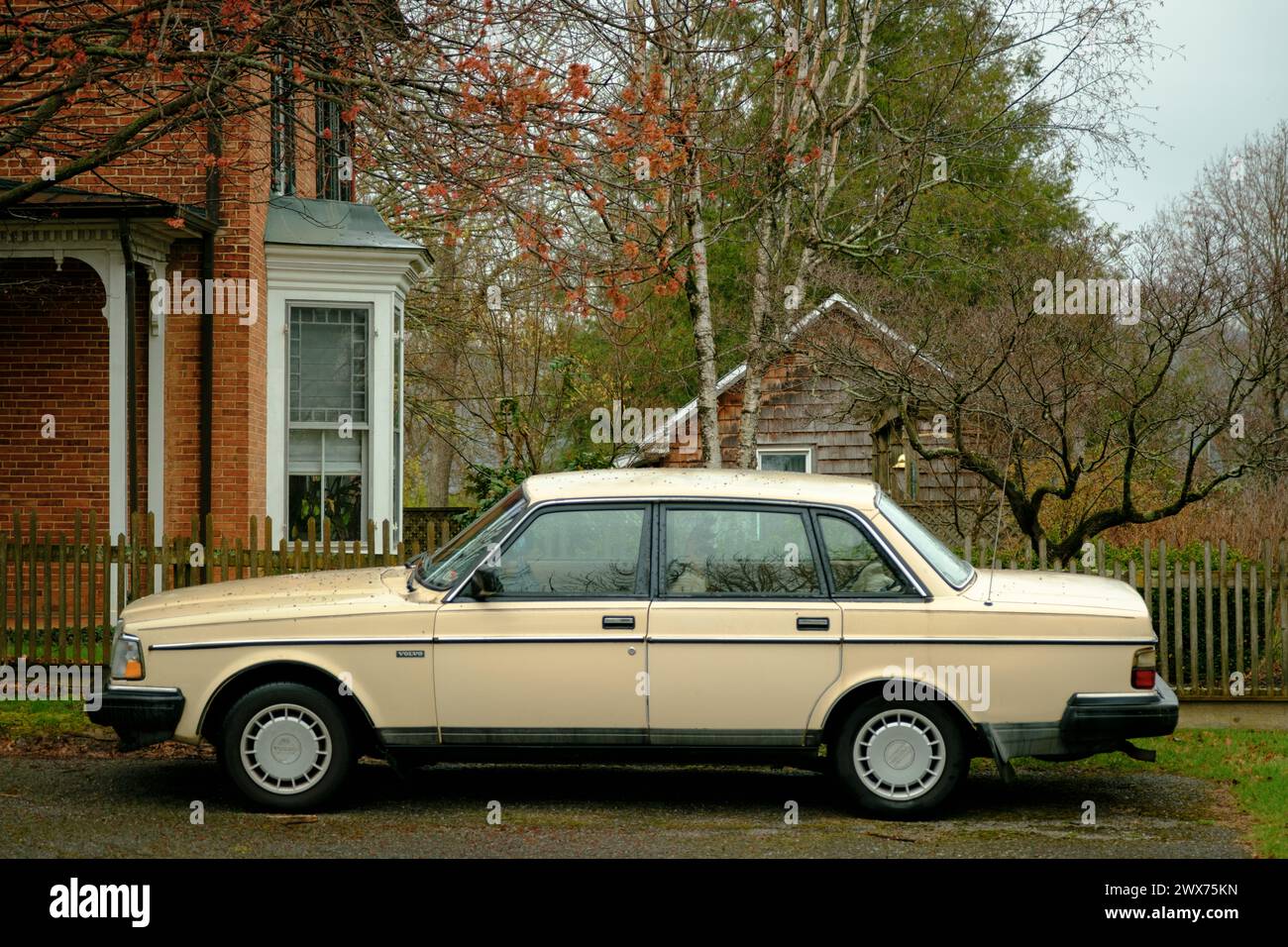 Vintage car facade historic hi-res stock photography and images - Alamy