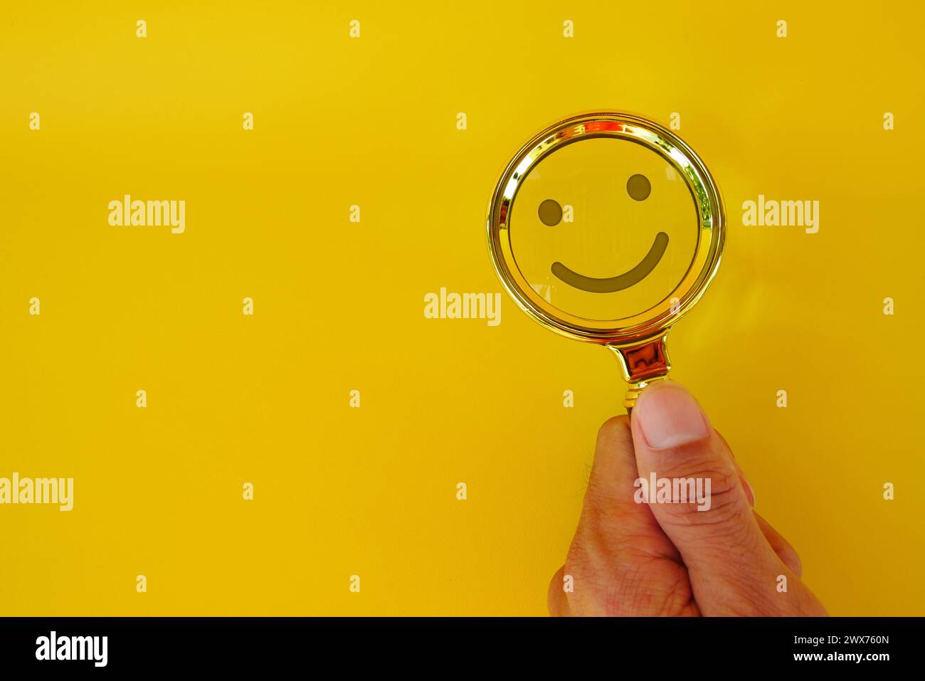 Happy smile face. Concept of growth mindset, positive thinking and ...