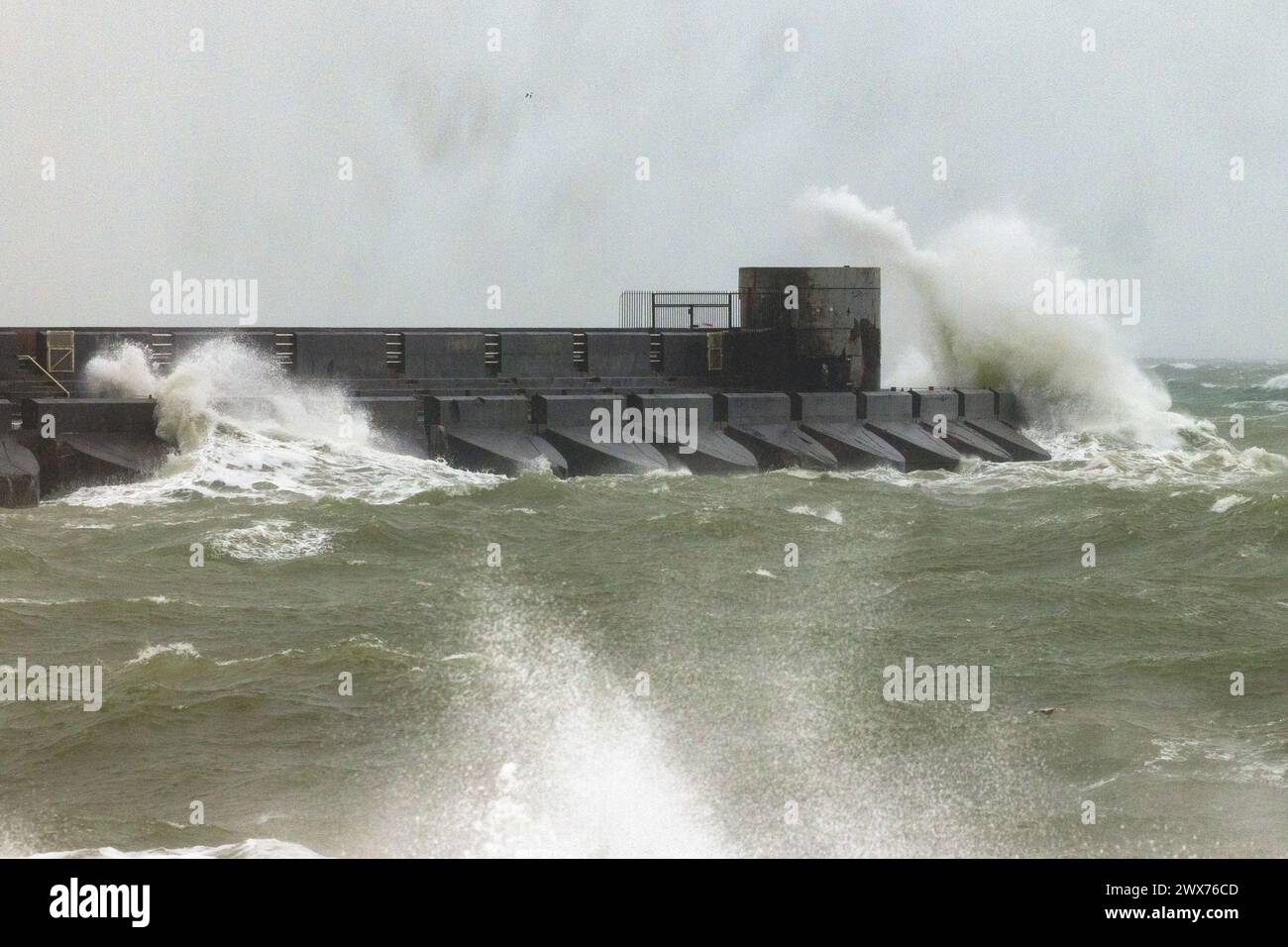 Brighton Beach, City of Brighton & Hove, East Sussex, UK. Big waves ...