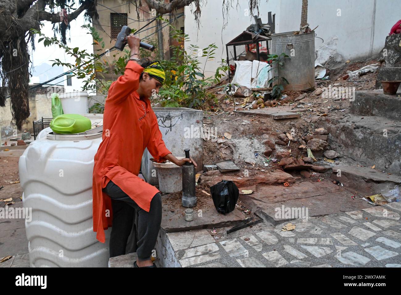 Ajmer, Rajasthan, India. 27th Mar, 2024. Cannon girl of Ajmer' or ...