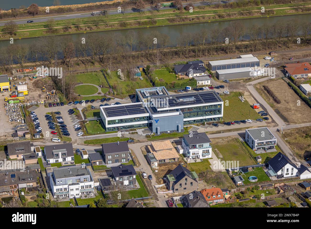 Luftbild, Neubau VORUM - Verwaltung Volksbank Rhein Lippe Gebäude mit ...