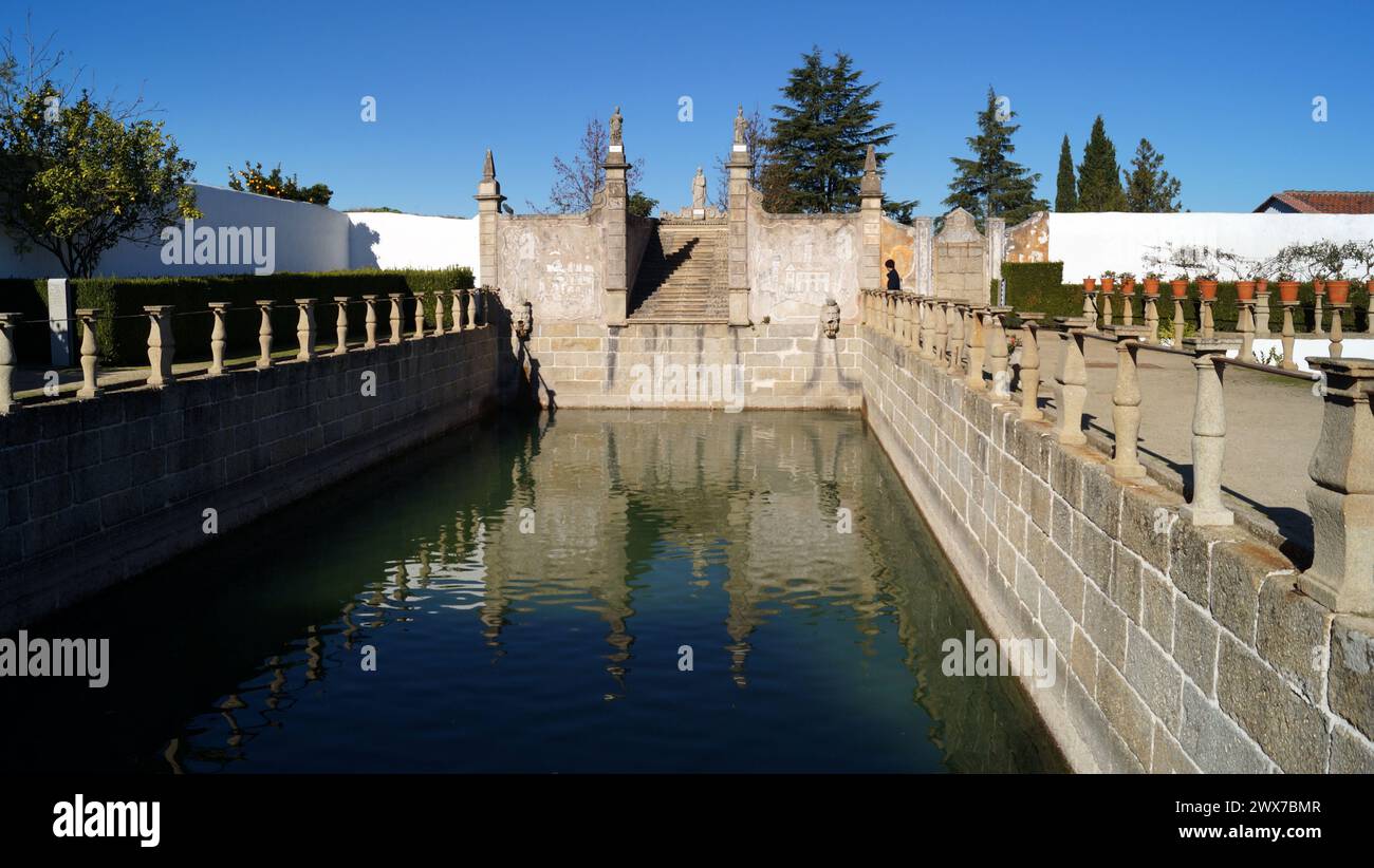 Water reservoir, the Great Tank, with cascade fountain, the Moses ...