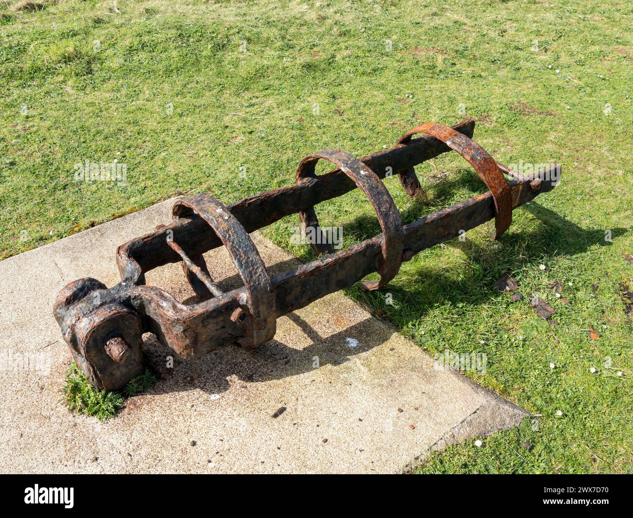 Aerial mast socket hi-res stock photography and images - Alamy