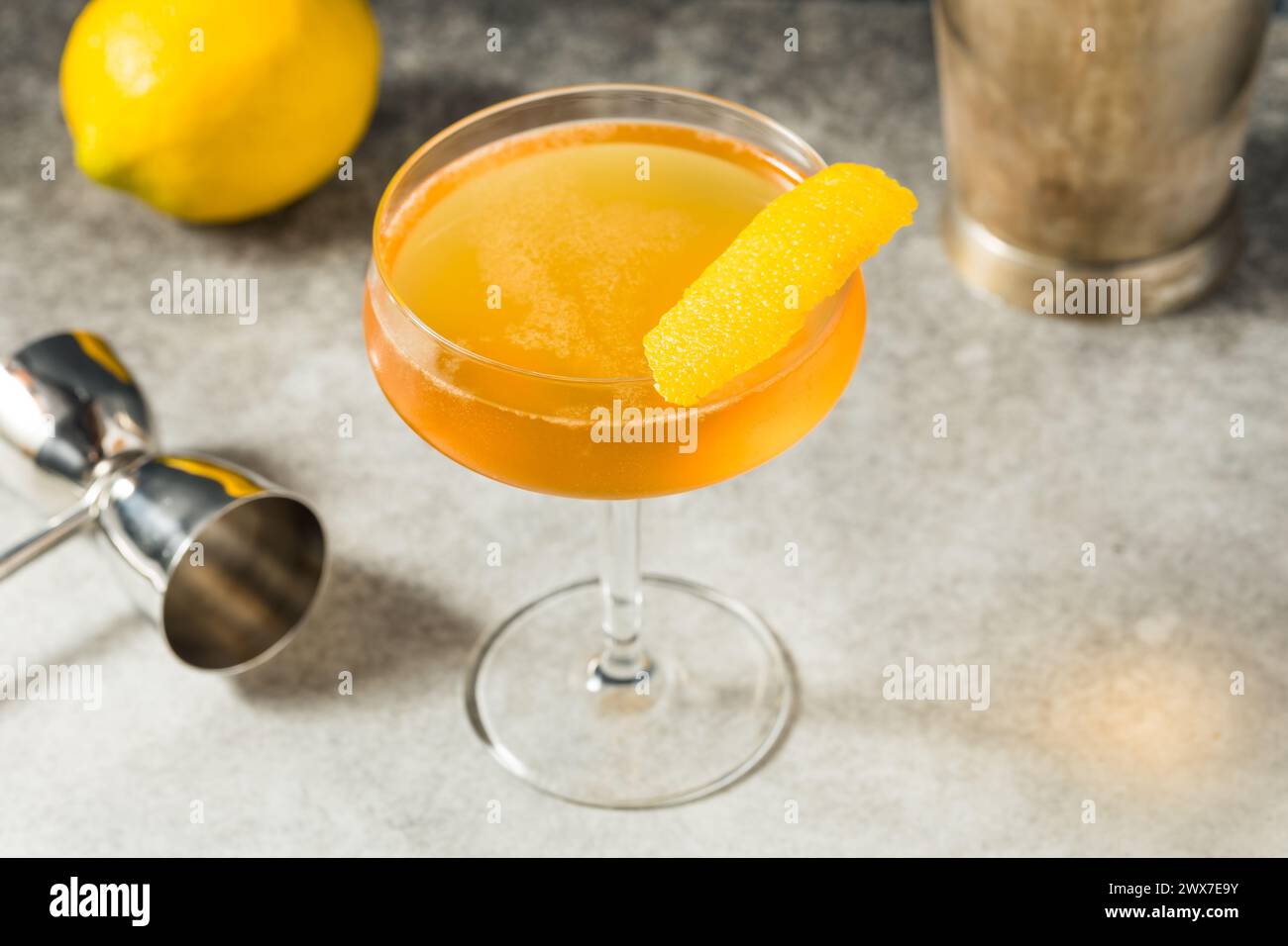 Leap year drink hi-res stock photography and images - Alamy