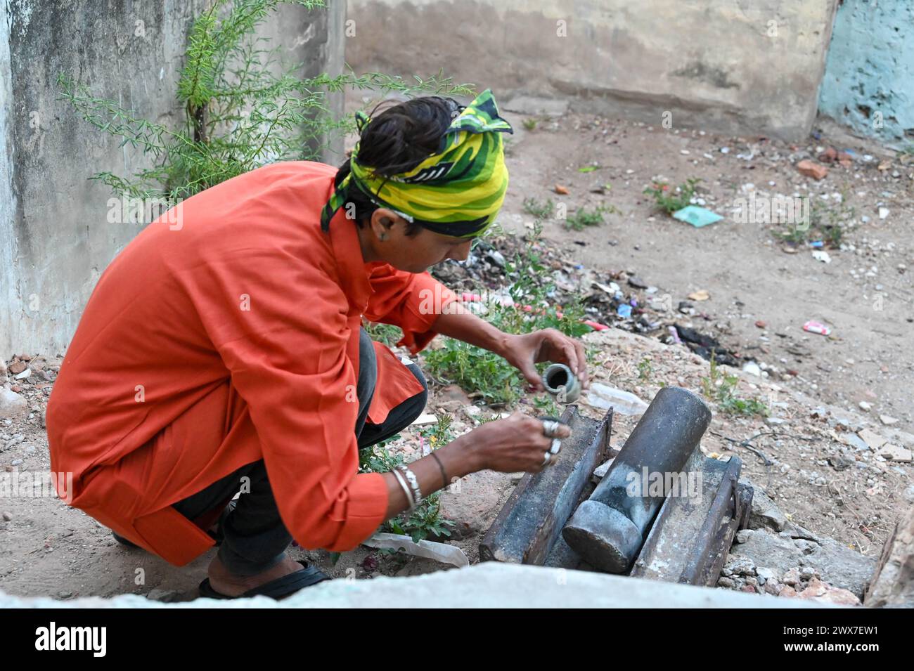 Ajmer, India. 27th Mar, 2024. Cannon girl of Ajmer' or topchi, Fauzia ...