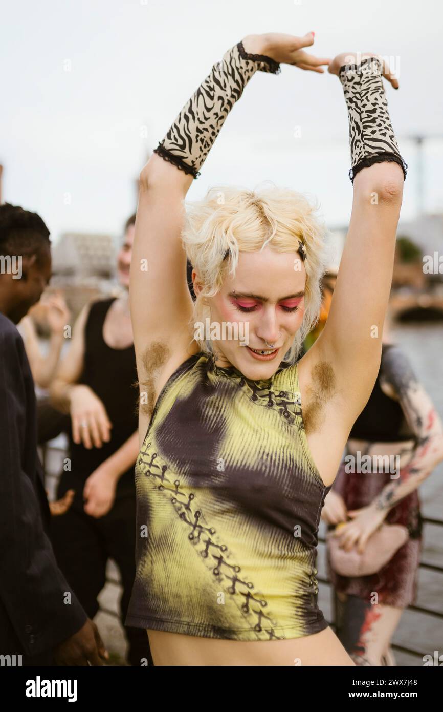 Armpit hair hi res stock photography and images Alamy