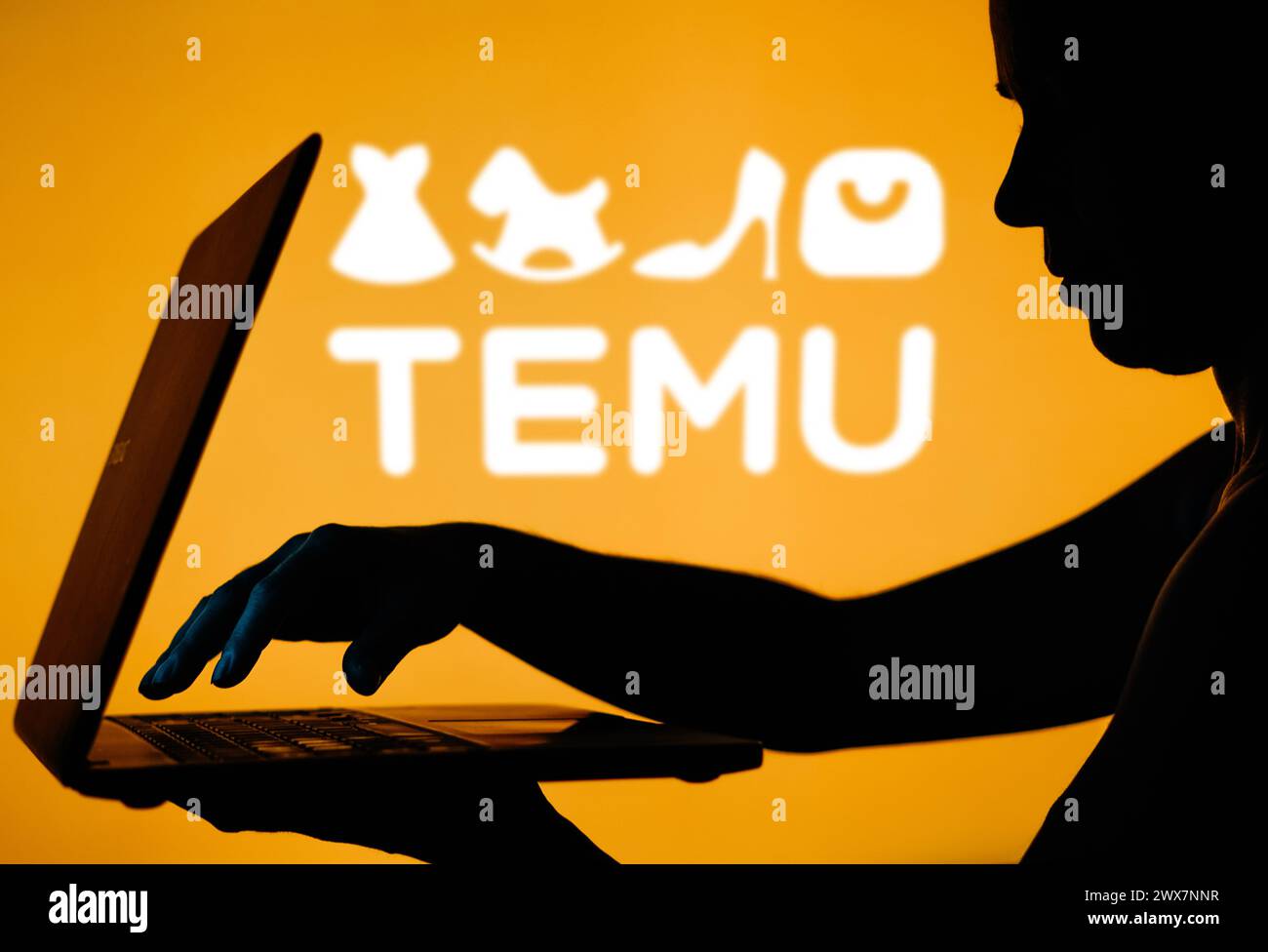 Temu logo hi-res stock photography and images - Alamy
