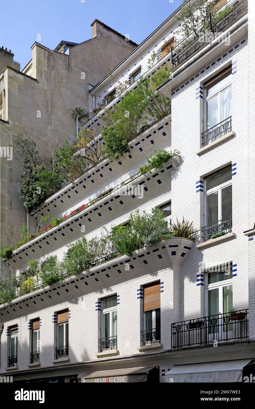 France, Ile-de-France region, 6th arrondissement, Montparnasse, 26 rue ...