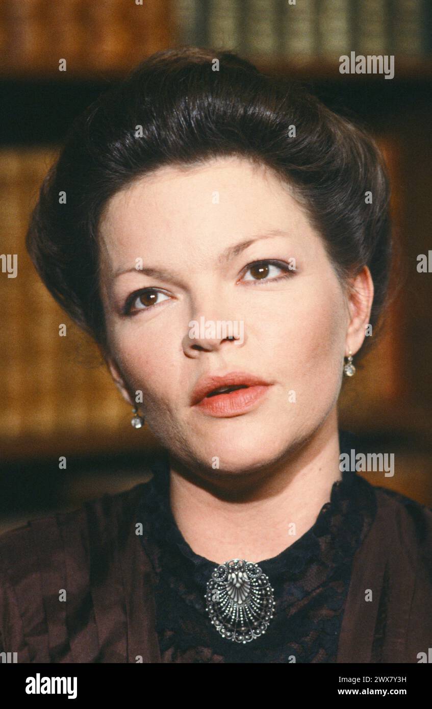 French actress Catherine Allégret in the play "Le téléphone vert ...