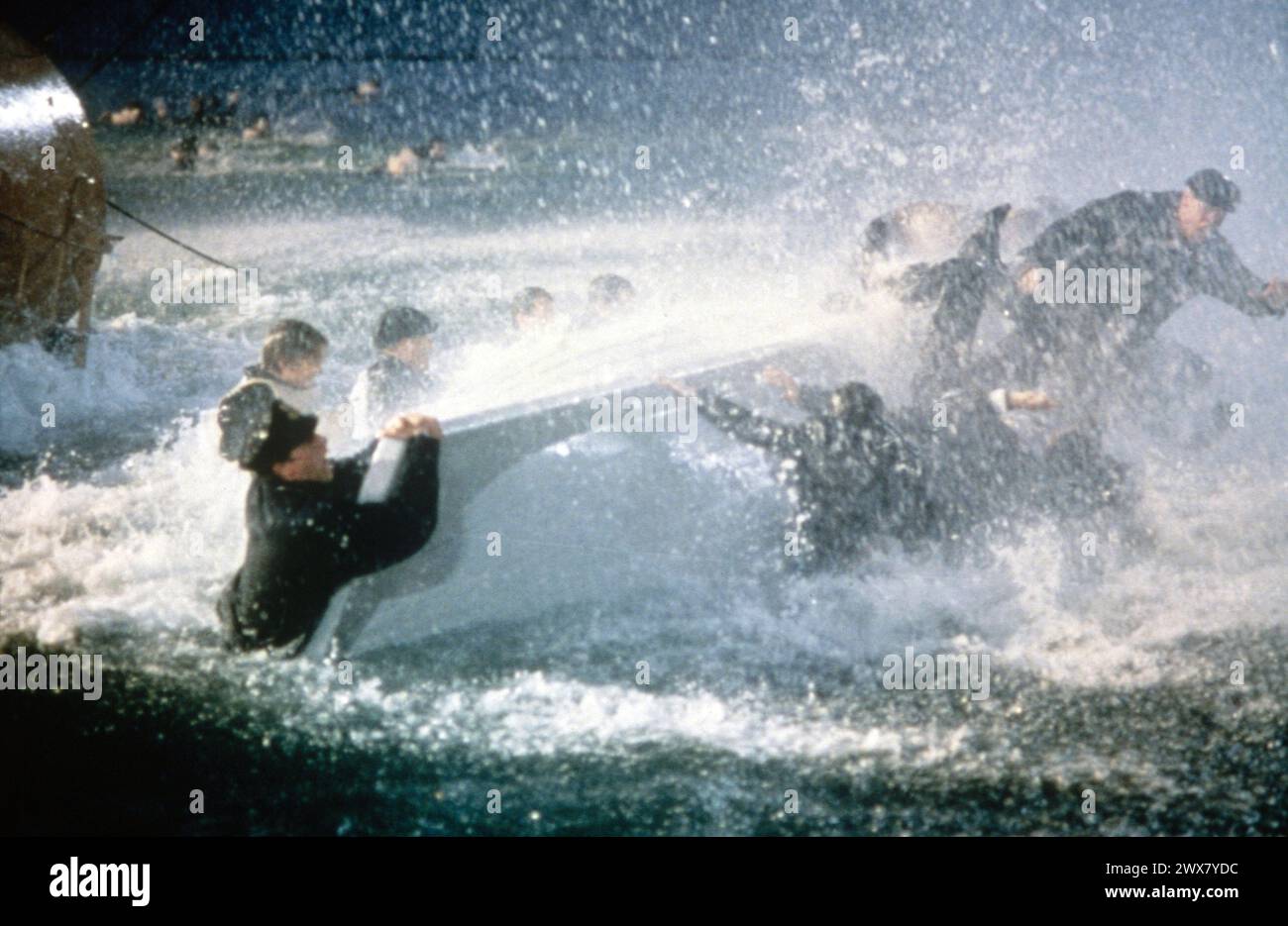 Titanic Year : 1997 USA Director : James Cameron Stock Photo - Alamy