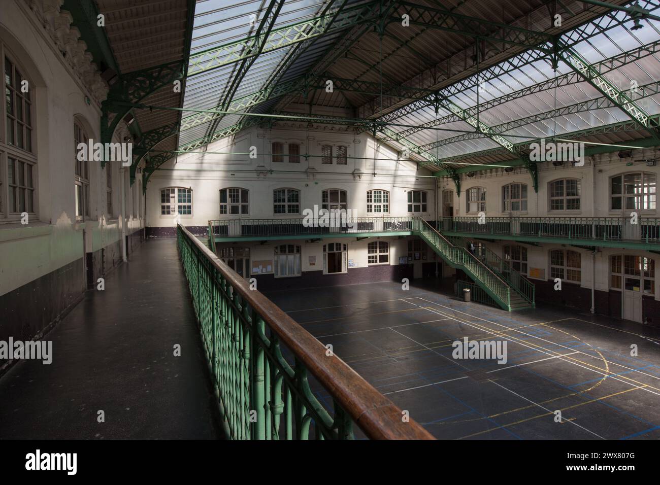 Paris, 145 boulevard Malesherbes, lycee carnot, la marquise, building ...