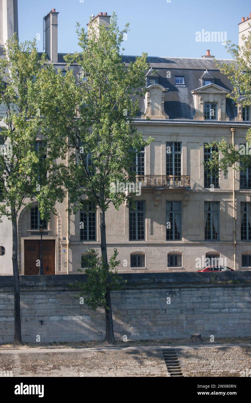 Paris, 4th arrondissement, Île Saint Louis, 17 Quai d'Anjou, Hotel de ...