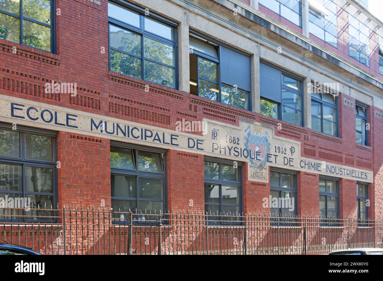 Chimie et physique hi-res stock photography and images - Alamy