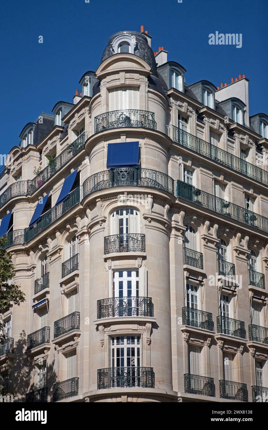 Rue de courcelles hi-res stock photography and images - Alamy