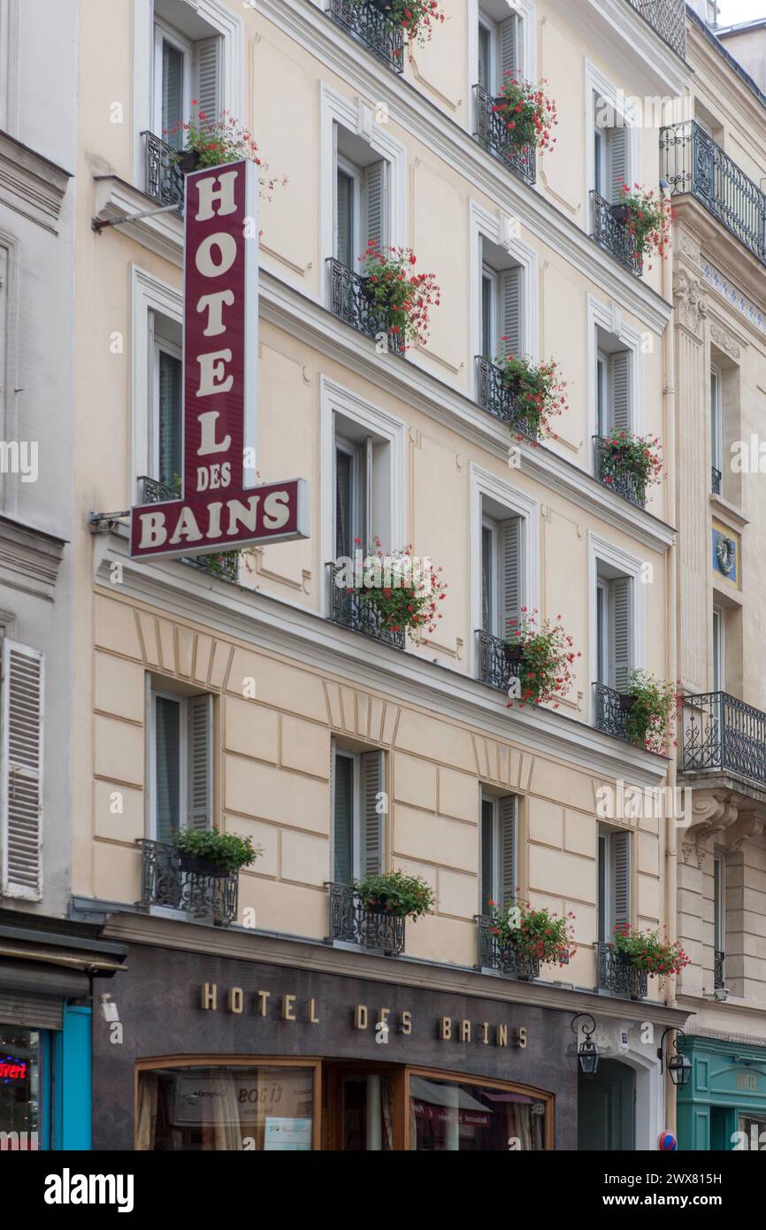 Paris, 33 rue Delambre, Hotel des Bains, 14th arrondissement, where ...