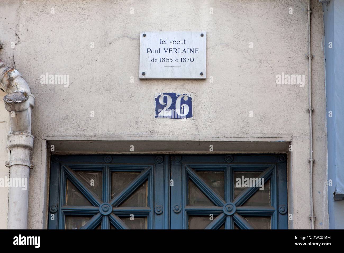 France, Île de France region, 17th arrondissement, 26 rue lecluse ...