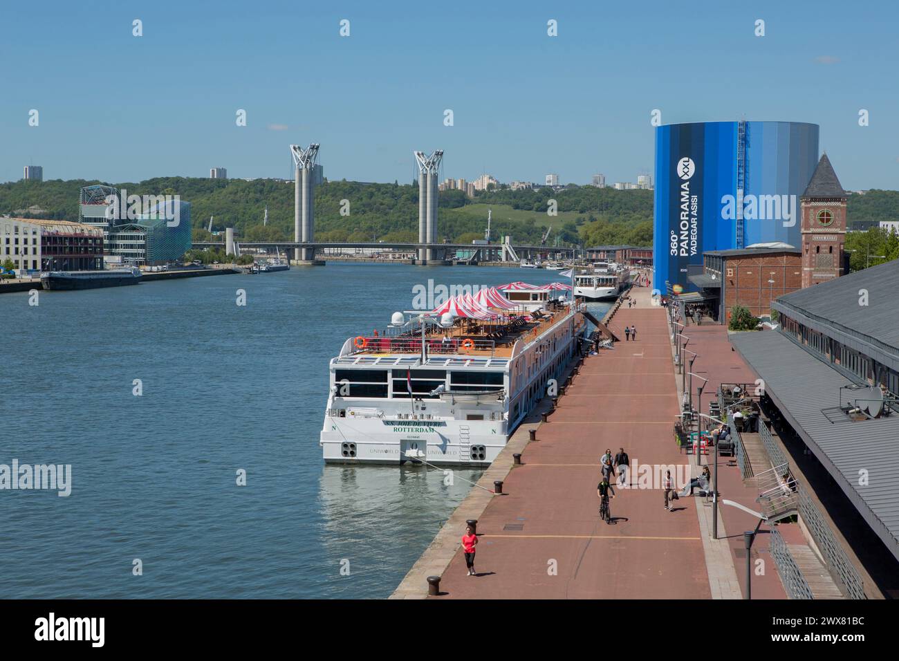 France, Rouen, quay, Promenade Normandie-Niemen, docks, Panorama XXL ...