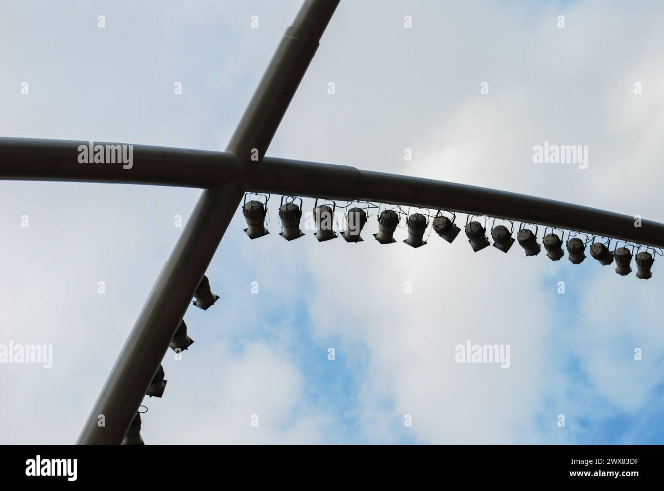 Detail of a lighting rig Stock Photo - Alamy