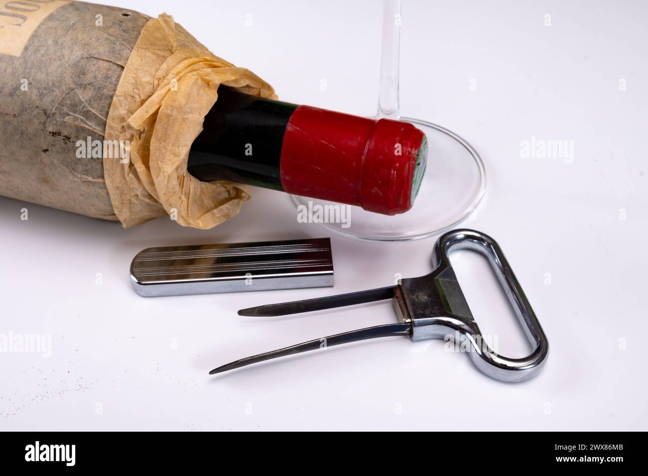 Corkscrew for opening of very old vintage bottles of wine, twin-prong ...