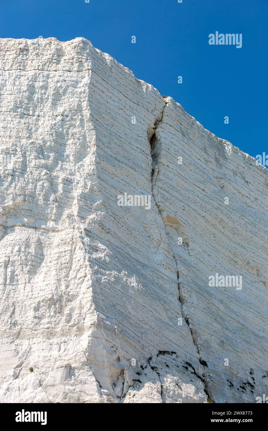 Chalk cliff erosion crack hi-res stock photography and images - Alamy