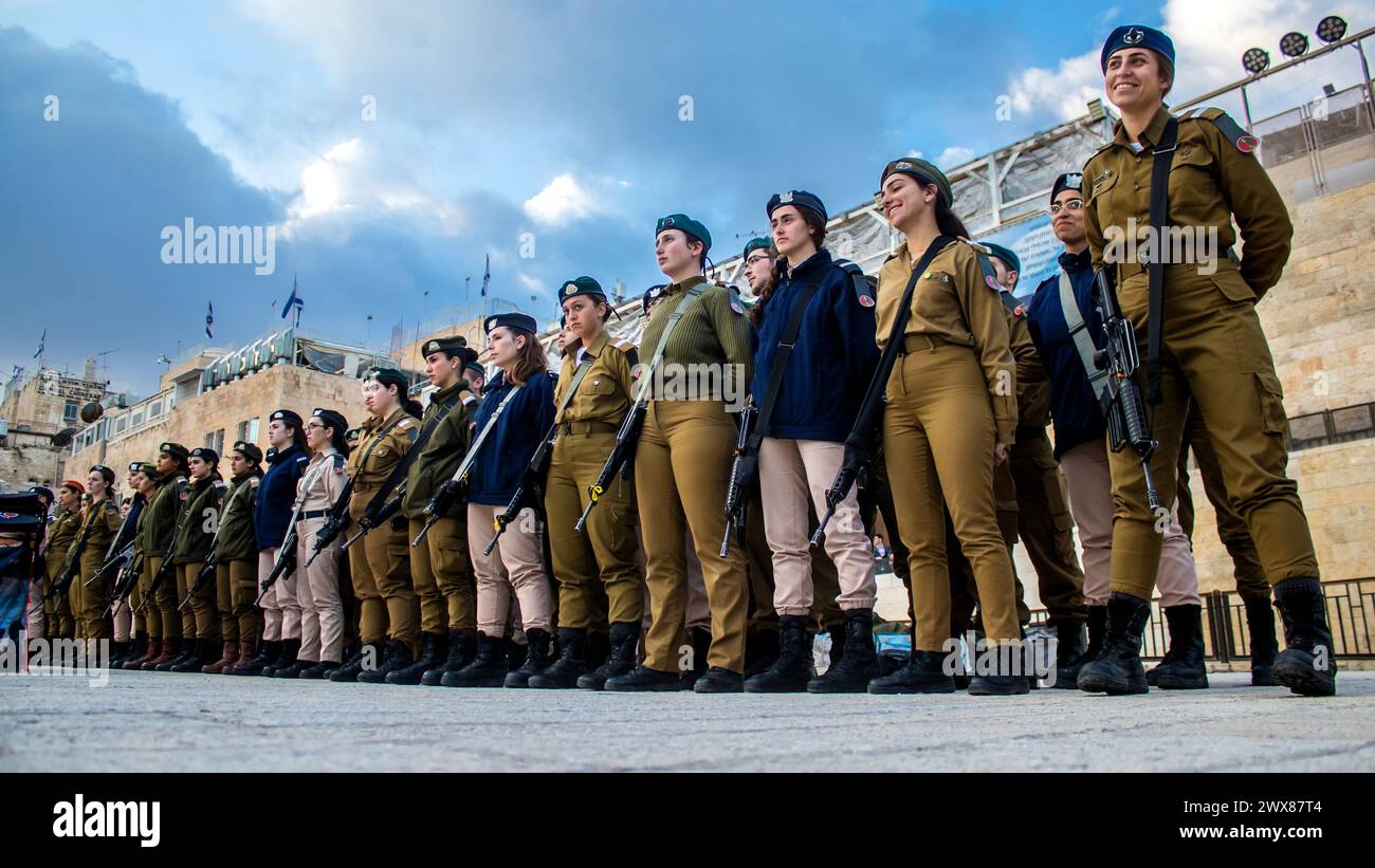 Induction ceremony for new graduates of the IDF officer school. The ...