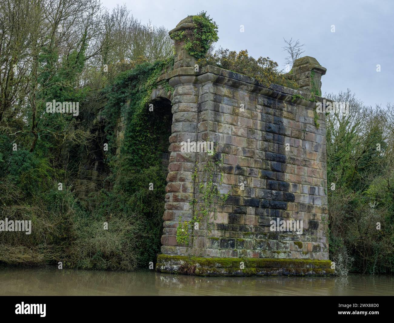 March 2024 - Severn railway bridge, Purton, ships graveyard in ...