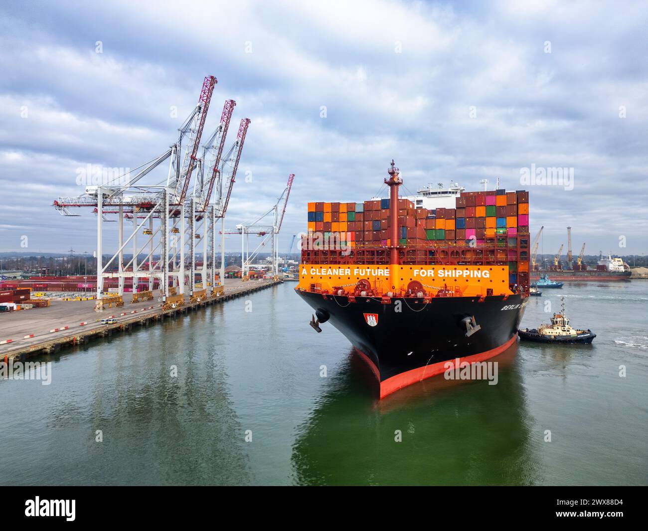 Berlin port hi-res stock photography and images - Alamy