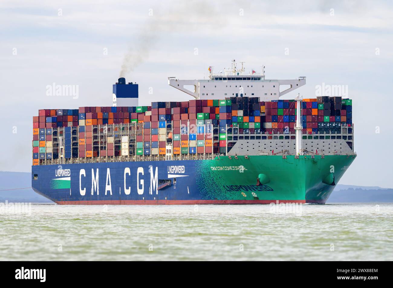 The LNG-powered Ultra Large container ship CMA CGM Concorde heading in ...