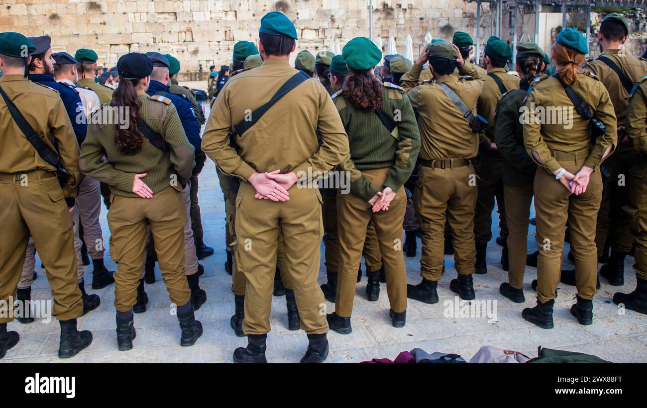 Induction ceremony for new graduates of the IDF officer school. The ...