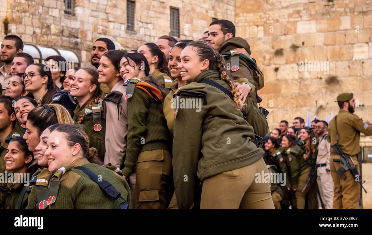 Portrait of a group of soldiers, Induction ceremony for new graduates ...