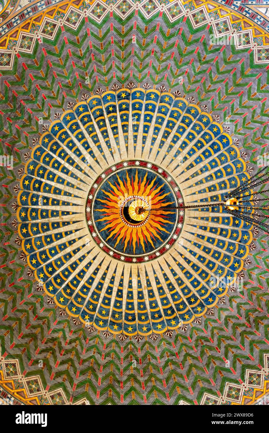 Vertical interior at Los Angeles Central Library, the Goodhue Building ...