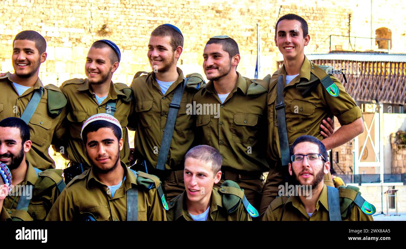 Portrait of a group of soldiers, Induction ceremony for new graduates ...