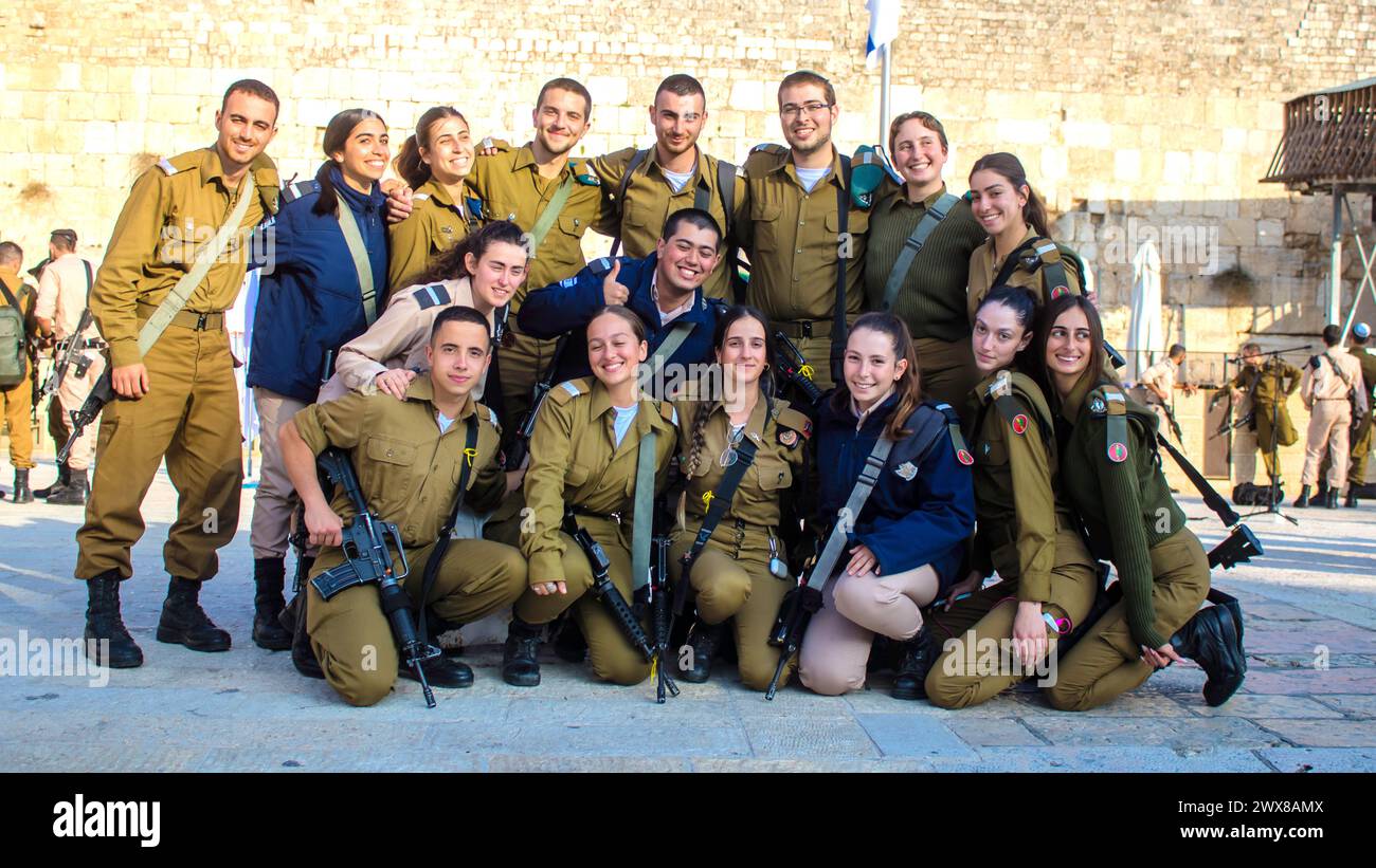 Portrait of a group of soldiers, Induction ceremony for new graduates ...