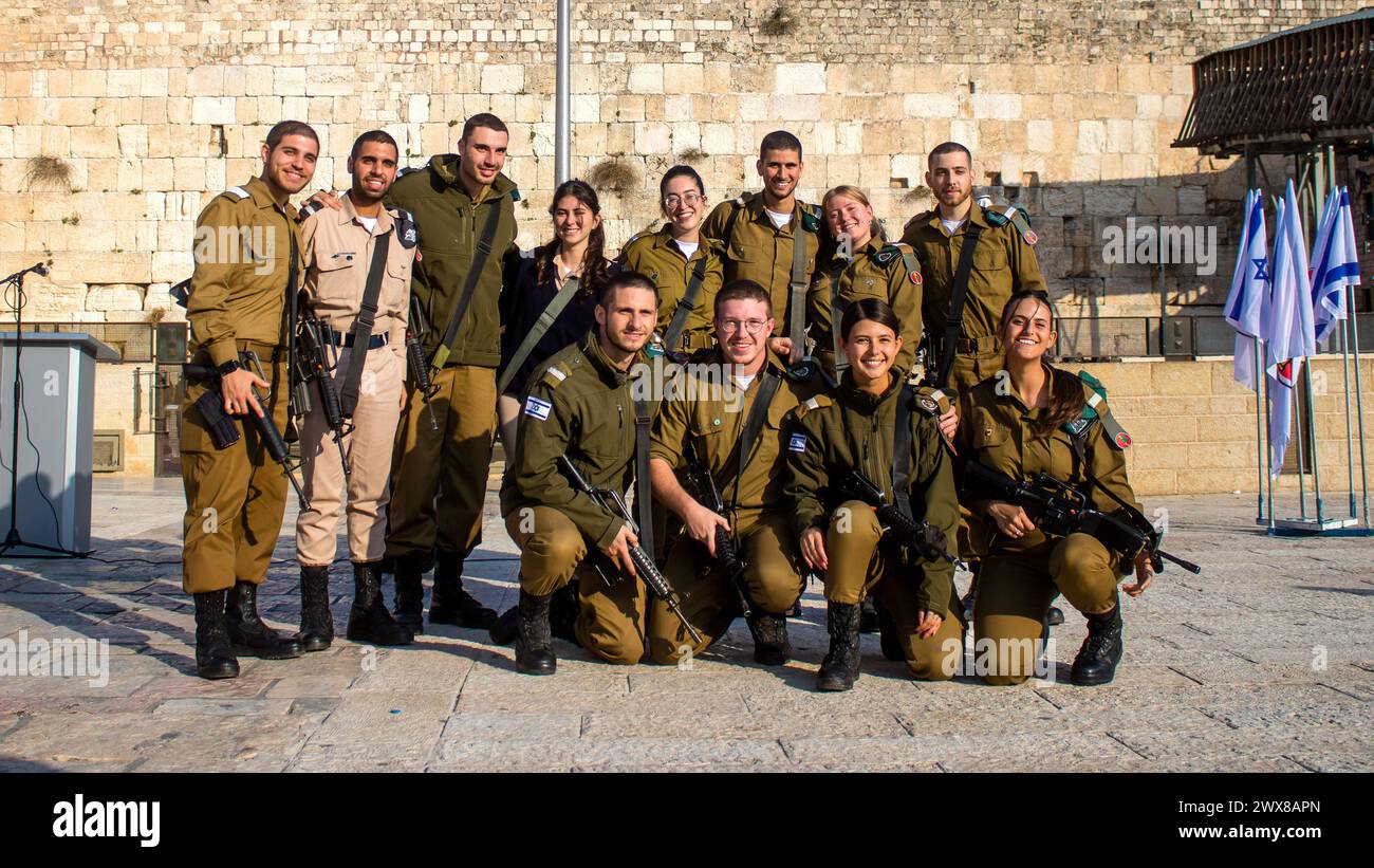 Portrait of a group of soldiers, Induction ceremony for new graduates ...