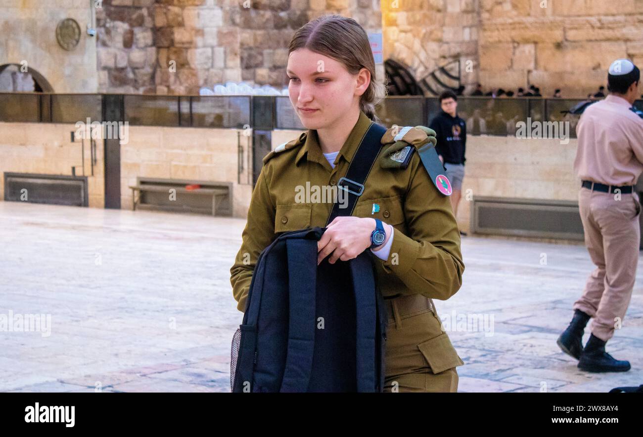 Portrait of soldiers, Induction ceremony for new graduates of the IDF ...