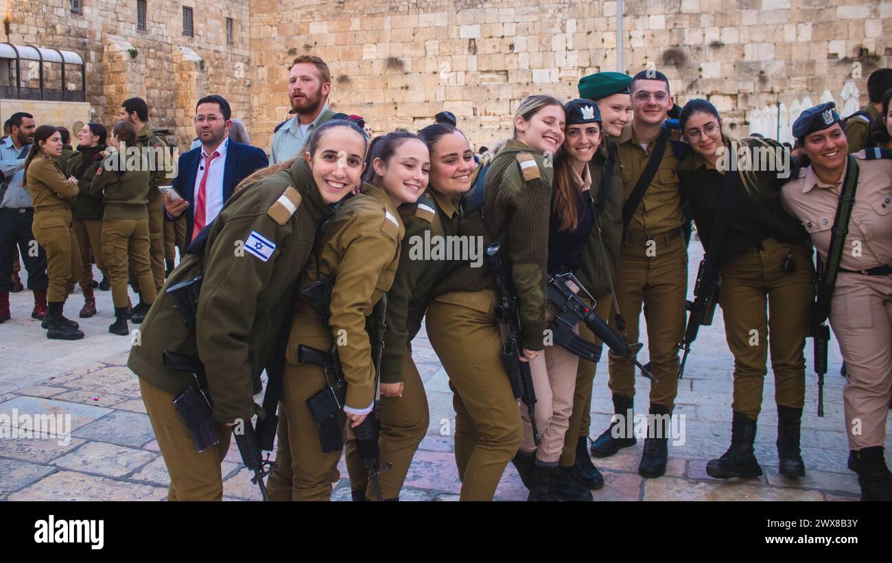 Portrait of soldiers, Induction ceremony for new graduates of the IDF ...