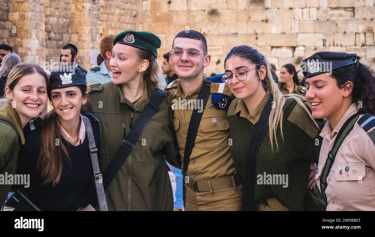 Portrait of soldiers, Induction ceremony for new graduates of the IDF ...