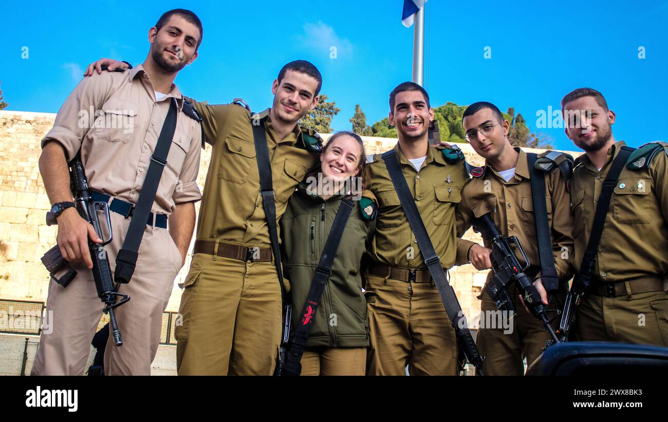 Portrait of soldiers, Induction ceremony for new graduates of the IDF ...