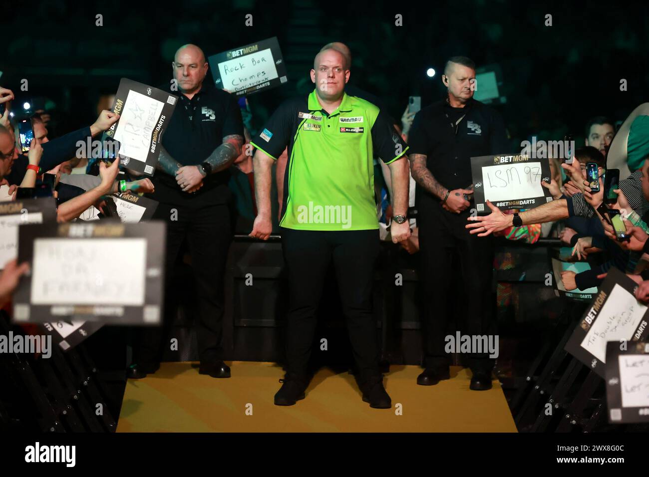 Michael van Gerwen ahead of the quarter-final match against Michael ...