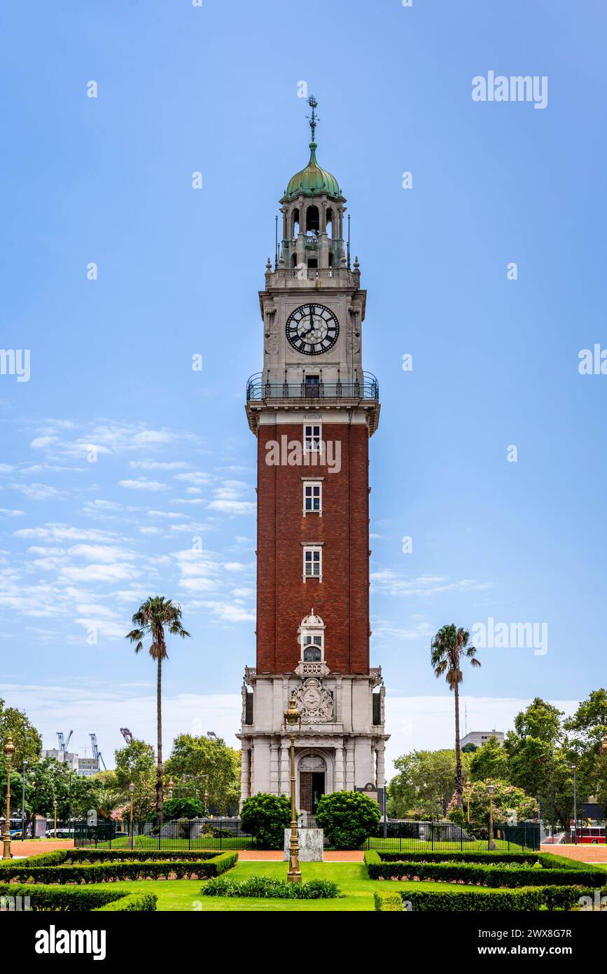The Torre Monumental (previously called Torre de Los Ingleses) Plaza ...