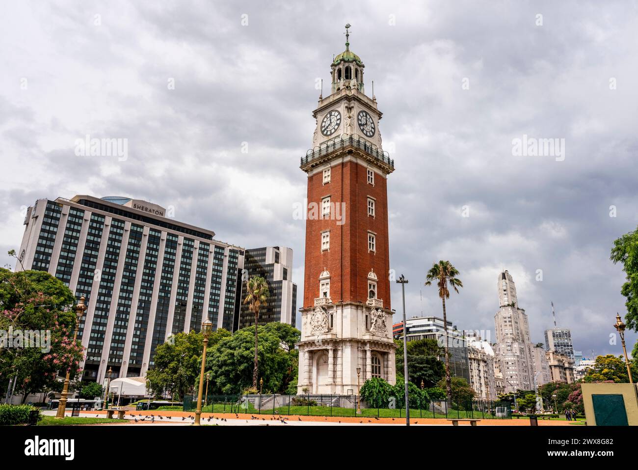The Torre Monumental (previously called Torre de Los Ingleses) Plaza ...