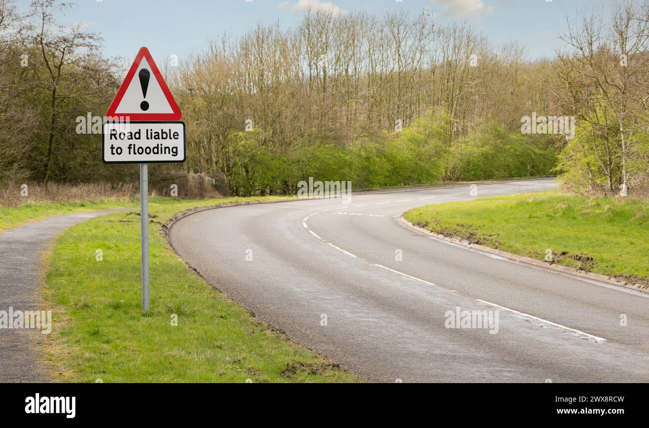 road liable to flooding road sign, uk road warning sign Stock Photo - Alamy