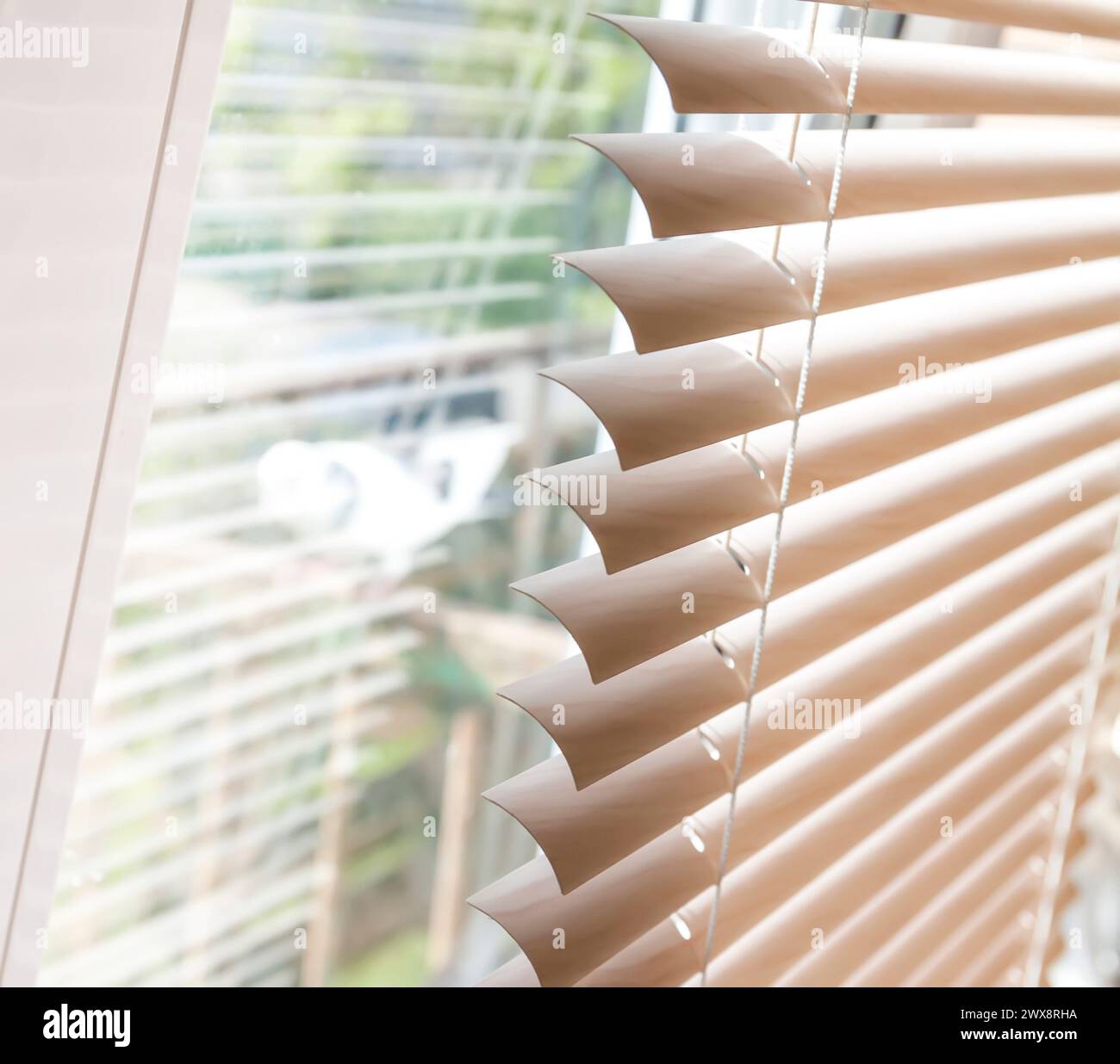 Close up open horizontal blinds hi-res stock photography and images - Alamy