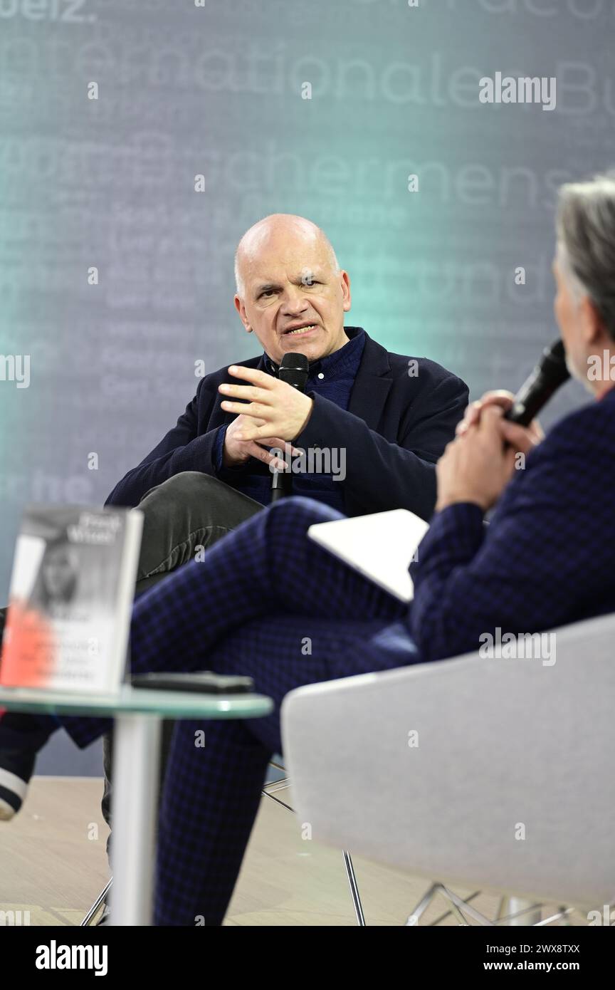 Frank Witzel im Gespräch zu seinem Buch 'Meine Literaturgeschichte des ...